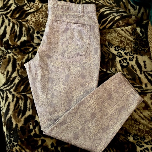 American Vintage | Jeans | Missy Capri Denim Pants Lavender White ...